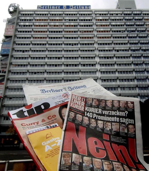 Three Newspaper Editions Berliner Verlag Publishing Editorial Stock ...