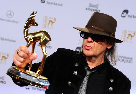 German Singer Songwriter Udo Lindenberg Poses Editorial Stock Photo ...