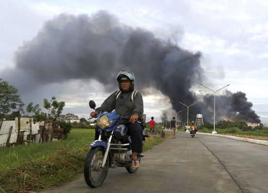 Filipino Motorist Maneuvers Next Burning Factory Editorial Stock Photo ...