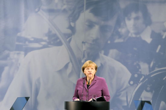 German Chancellor Angela Merkel Delivers Speech Editorial Stock Photo ...