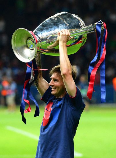 Fc Barcelonas Lionel Messi Celebrates Trophy Editorial Stock Photo ...