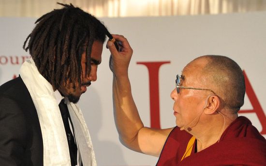 Dalai Lama R Inspects Dreadlocks Collingwood Editorial Stock Photo ...
