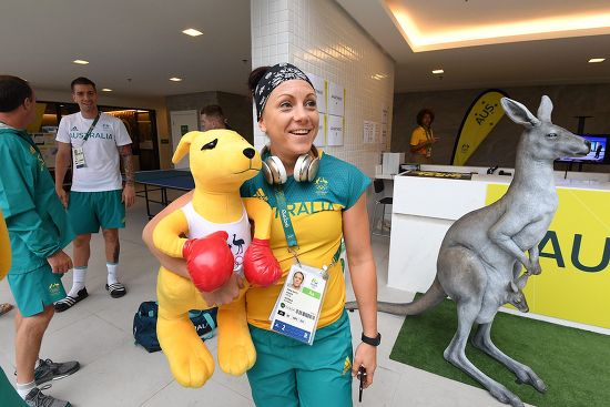 Australian Boxer Shelly Watts Poses Photo Editorial Stock Photo - Stock ...