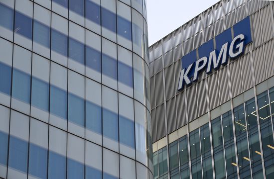 Kpmg 15 Canada Square Canary Wharf Editorial Stock Photo - Stock Image ...