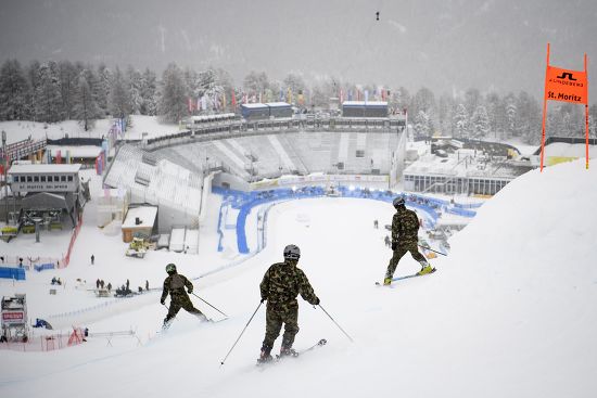 Soldiers Clear Slope Snow Finishing Area Editorial Stock Photo - Stock ...