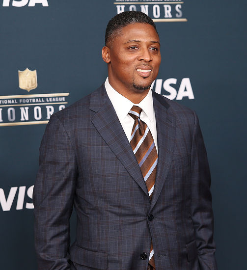 Nfl Legend Warrick Dunn On Red Editorial Stock Photo - Stock Image ...