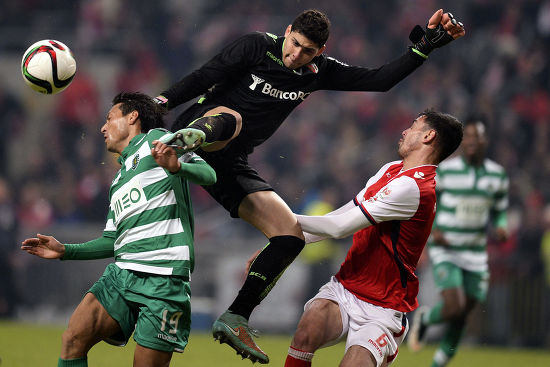 Bragas Goalkeeper Matheus Action Against Sportings Editorial Stock ...