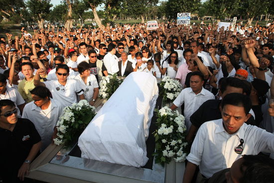 Relatives Colleagues Supporters March Into Cemetery Editorial Stock ...