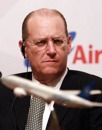 Richard Anderson Ceo Delta Attends Sky Editorial Stock Photo - Stock ...