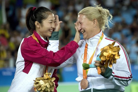 Gold Medal Winner Rong Jing L Editorial Stock Photo - Stock Image ...