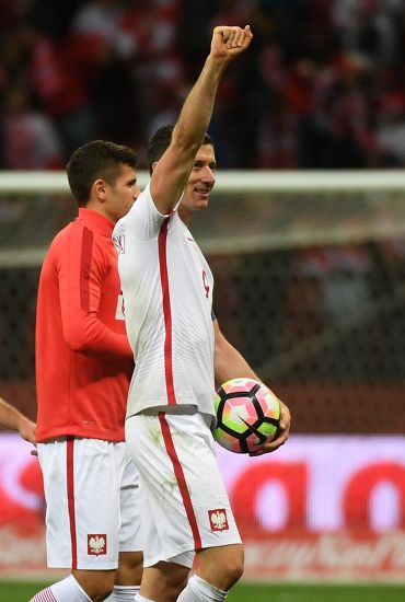 Captain Polish National Team Robert Lewandowski Editorial Stock Photo ...