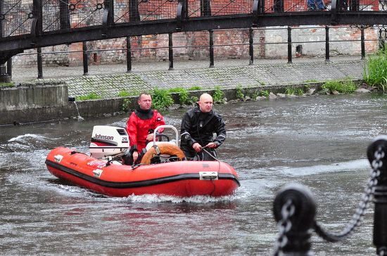 Police Divers Use Dinghy Search Irish Editorial Stock Photo - Stock ...