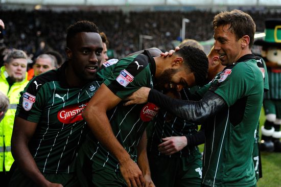 Jake Jervis 14 Plymouth Argyle Celebrates Editorial Stock Photo - Stock ...