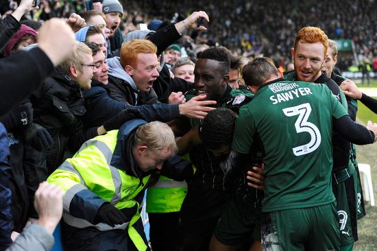 Jake Jervis 14 Plymouth Argyle Celebrates Editorial Stock Photo - Stock ...