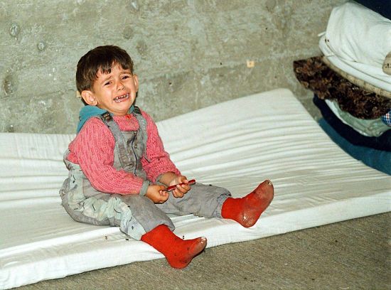 Brolic Kosovo Yugoslavia Ethnic Albanian Refugee Editorial Stock Photo ...