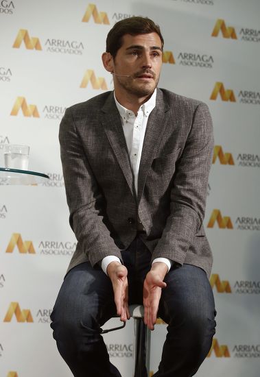 Spanish National Soccer Team Captain Portos Editorial Stock Photo ...
