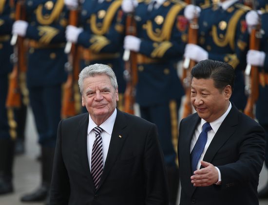Chinese President Xi Jinping R Gestures Editorial Stock Photo - Stock ...