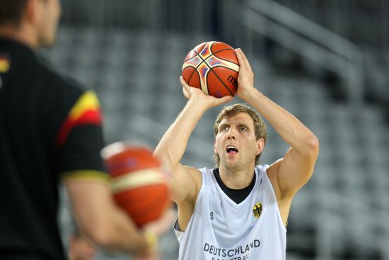 German National Basketball Team Player Dirk Editorial Stock Photo ...