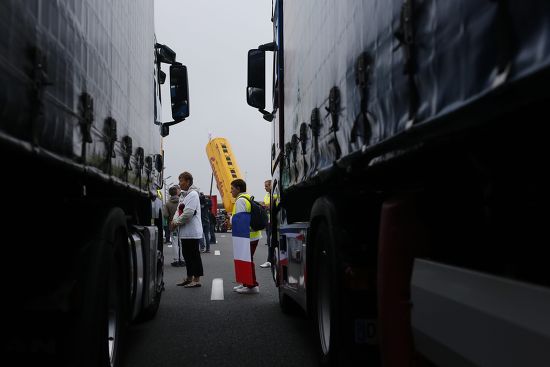 Residents Truck Drivers Block Roads Demand Editorial Stock Photo ...