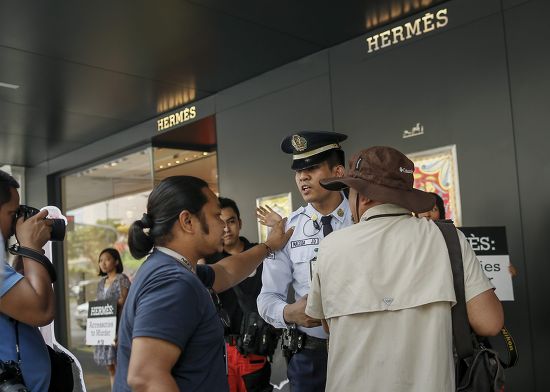 Filipino Security Guard Attempts Ward Off Editorial Stock Photo - Stock ...
