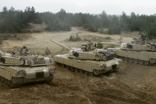 Us Soldiers Us Army Abrams Tanks Editorial Stock Photo - Stock Image ...
