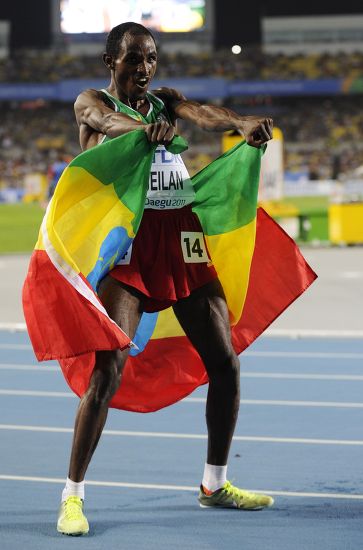 Ibrahim Jeilan Ethiopia Celebrates After Winning Editorial Stock Photo ...