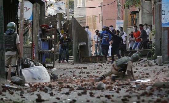 Indian Paramilitary Soldiers Fall Down Kashmiri Editorial Stock Photo ...