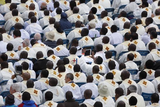 Priest Films Pope Francis Tablet Computer Editorial Stock Photo - Stock ...