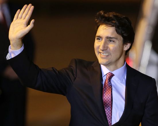 Canadian Prime Minister Justin Trudeau Waves Editorial Stock Photo ...