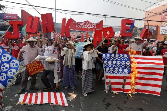 Filipino Activists Burn Mocks Us National Editorial Stock Photo - Stock ...