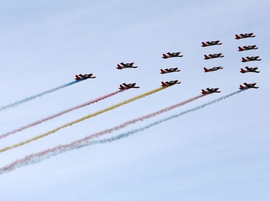 Philippine Air Force Fighter Jets Perform Editorial Stock Photo - Stock ...