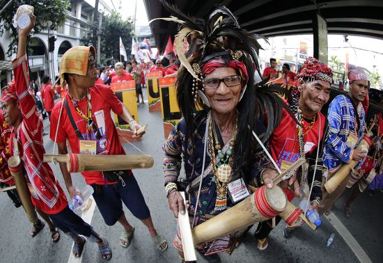 Filipino Indigenous Lumad Tribesmen Drum Traditional Editorial Stock Photo - Stock Image ...