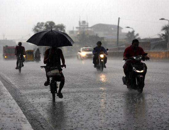 Filipino Motorists Navigate Road During Downpour Editorial Stock Photo ...