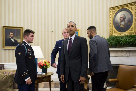Us President Barack Obama Us Army Editorial Stock Photo - Stock Image ...