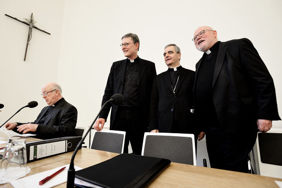 Lr Hansjosef Becker Archbishop Paderborn Cardinal Editorial Stock Photo ...