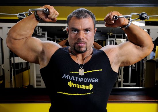Bodybuilder Daniel Hill Demonstrates Lifting Technique Editorial Stock ...