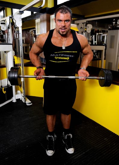 Bodybuilder Daniel Hill Demonstrates Lifting Technique Editorial Stock ...