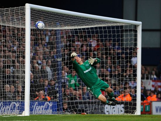 Derby County Goalkeeper Stephen Bywater Unable Editorial Stock Photo ...