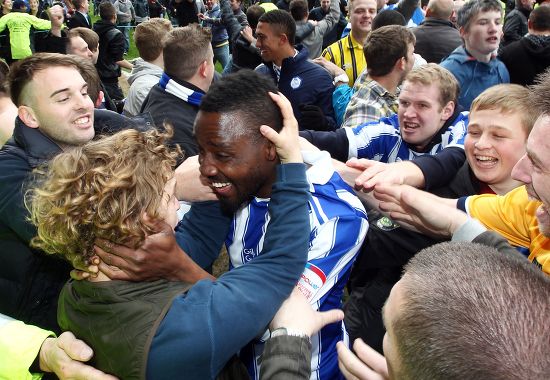 Jermaine Johnson Sheffield Wednesday Celebrates Fans Editorial Stock ...