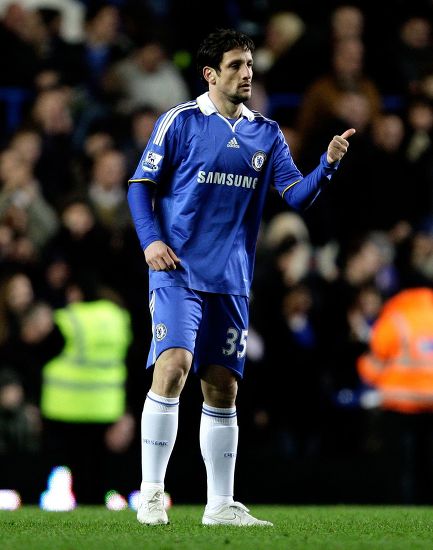 Juliano Belletti Chelsea Gives Thumbsup After Editorial Stock Photo ...
