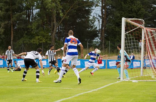 Andrew Johnson Qpr Scores Goal Make Editorial Stock Photo - Stock Image ...