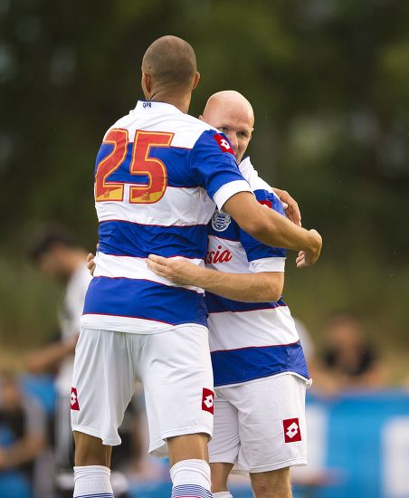 Andrew Johnson Qpr Celebrates His Goal Editorial Stock Photo - Stock ...