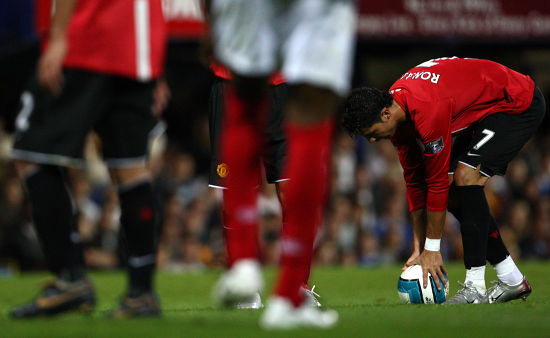 Cristiano Ronaldo Manchester United Places Ball Editorial Stock Photo ...