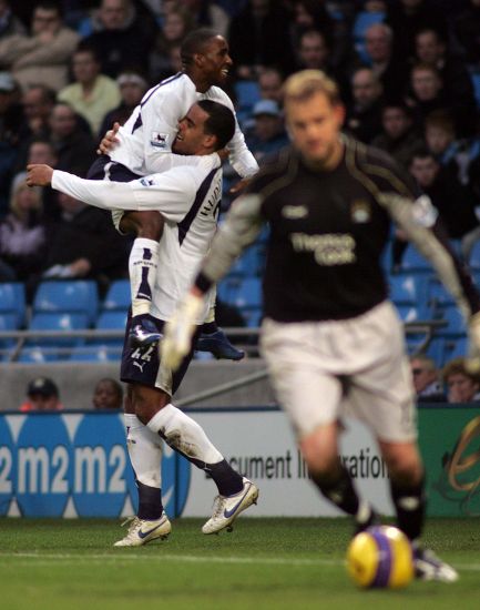 Tom Huddlestone Tottenham Hotspur Celebrates Scoring Editorial Stock ...