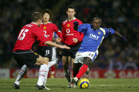 Portsmouths Lomana Tresor Lua Lua Surrounded Editorial Stock Photo ...