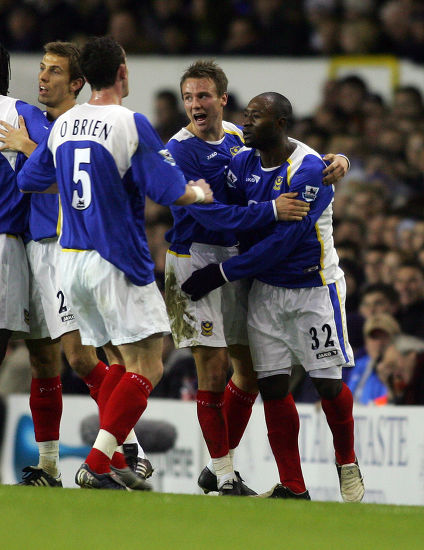 Lomana Lua Lua Celebrates Opener Portsmouth Editorial Stock Photo ...