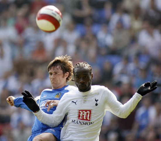 Pascal Chimbonda Tottenham Hotspur Beats Kevin Editorial Stock Photo ...