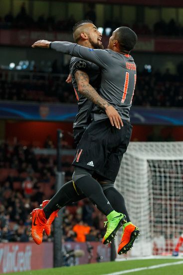 Arturo Vidal Bayern Munich Celebrates Scoring Editorial Stock Photo ...