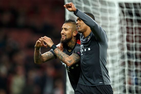 Arturo Vidal Bayern Munich Celebrates Scoring Editorial Stock Photo ...