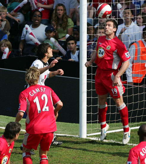 Vincenzo Montella Fulham Scores Opening Goal Editorial Stock Photo ...
